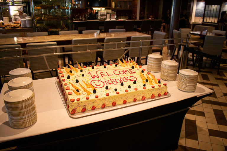 Windjammer Buffet Review - Royal Caribbean (Quantum of the Seas)