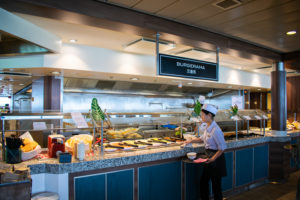 Windjammer Buffet Review - Royal Caribbean (Quantum of the Seas)